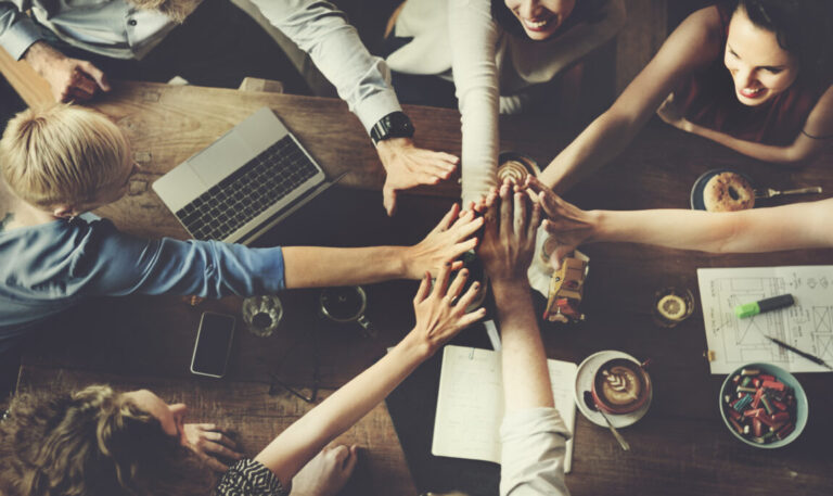 How to Redline a Contract ? (5 Redlining Best Practices)